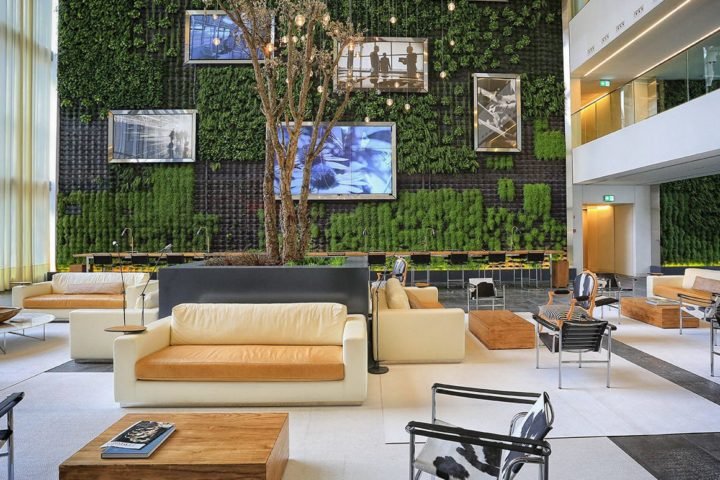 DELOITTE HUB OFFICES - BACH