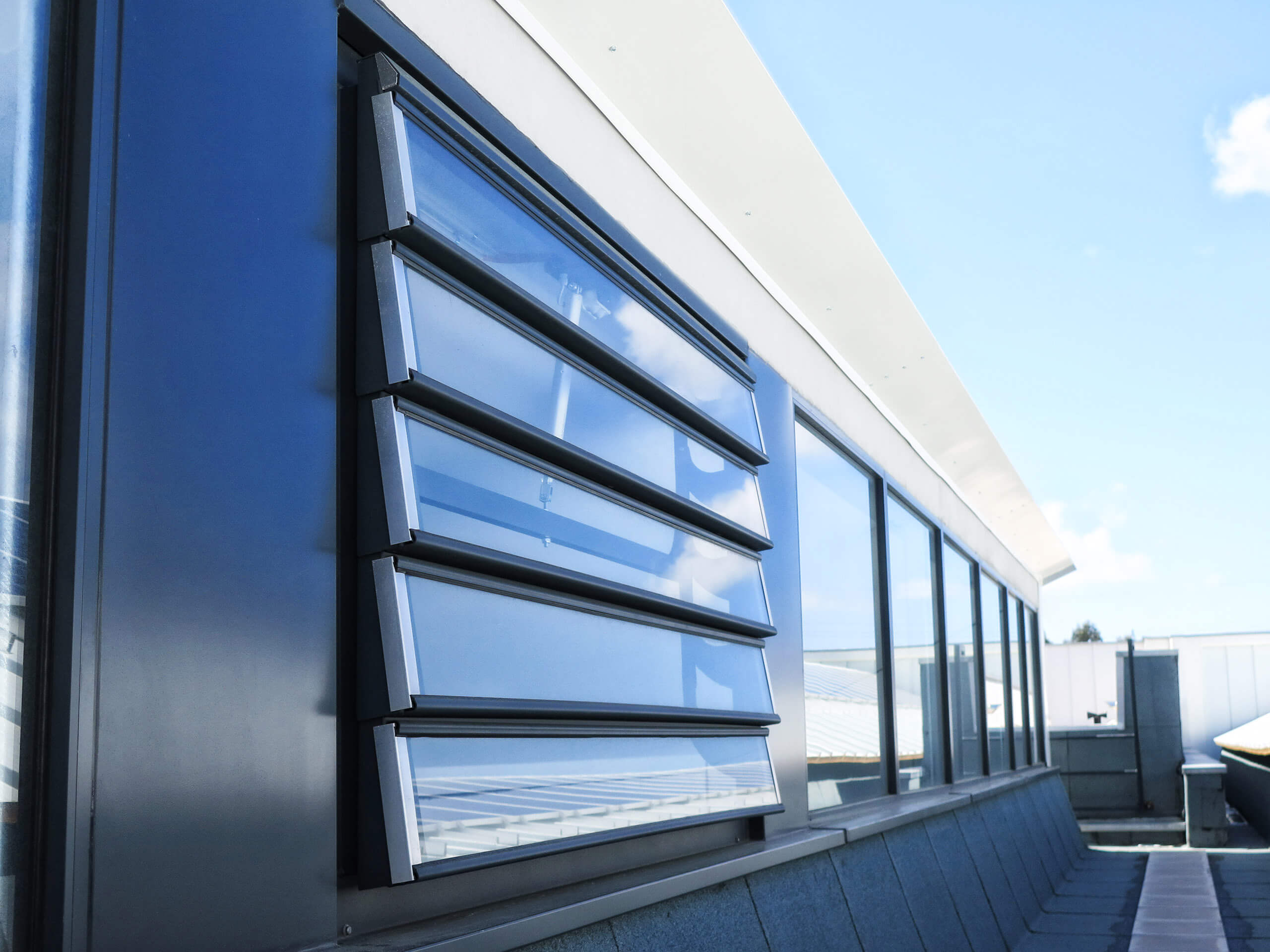 SMOKE VENTS. – BACH