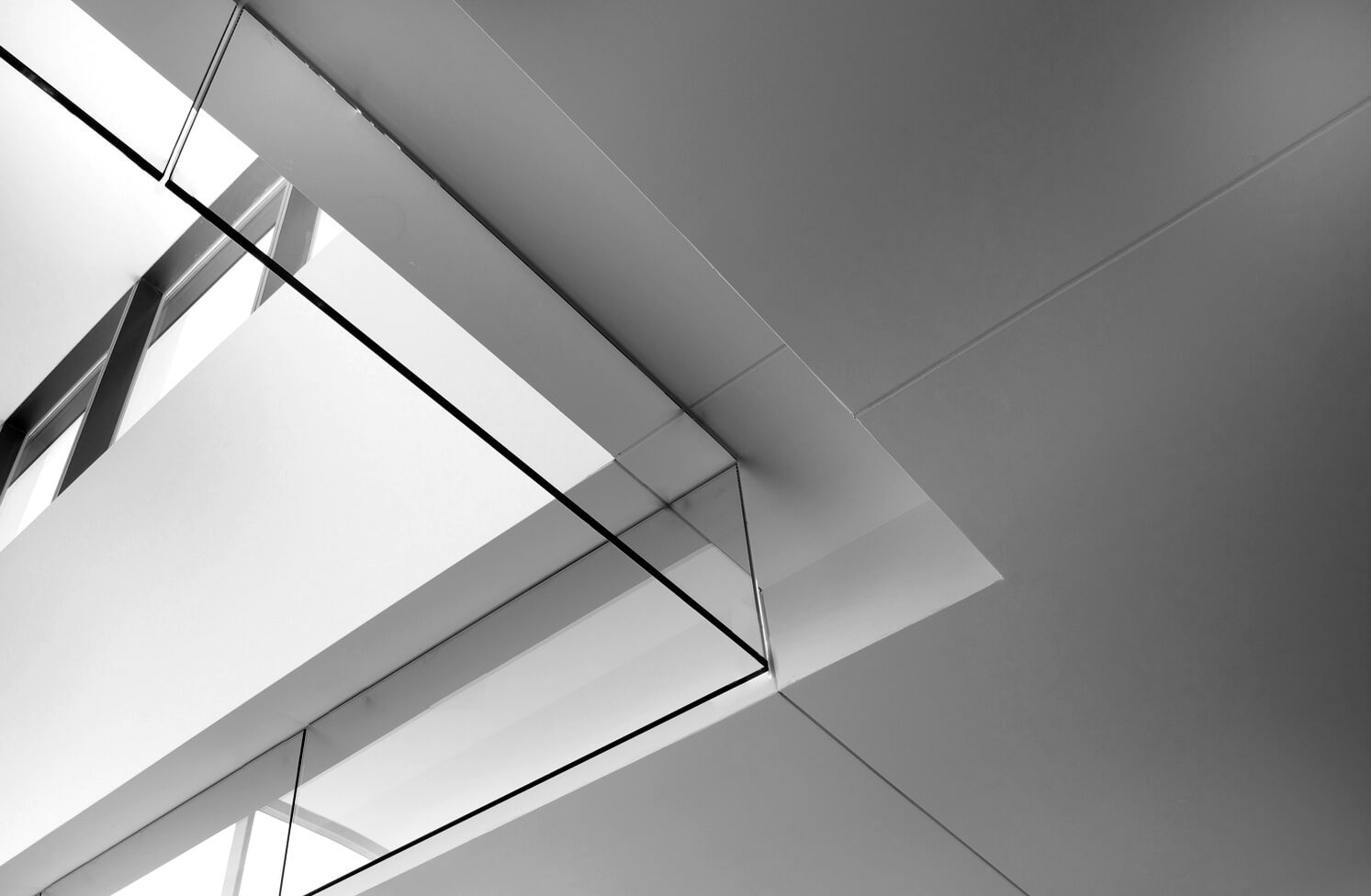 SMOKE CURTAINS. – BACH